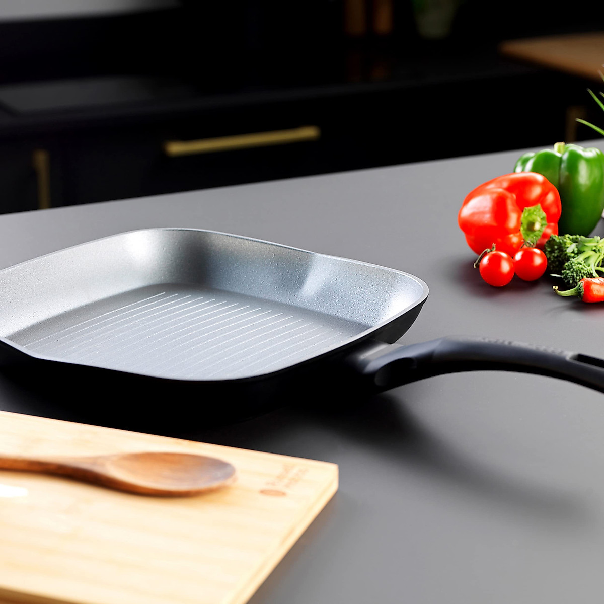 Russell Hobbs RH01861EU7 Griddle, Non-Stick Premium Design Induction Grill Pan, Metal Utensil Safe, Use Little to No Oil, Easy Clean, for Grilling Steak, Fish, Crystaltech Graphite Collection, 28 cm