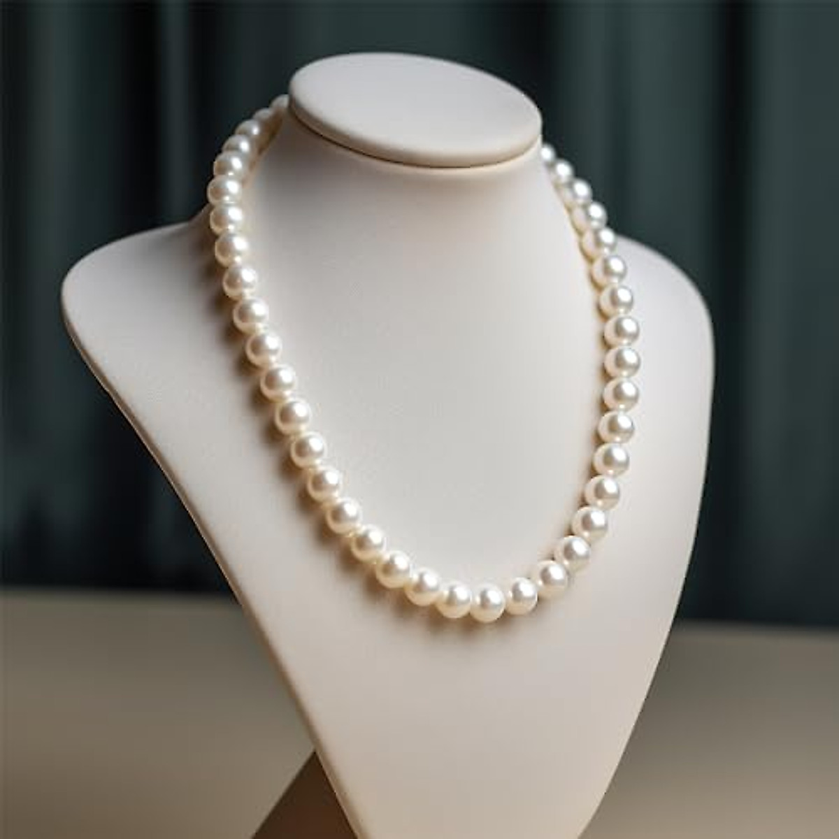 AOOVOO Pearl Necklace and Earring Set, 18 Inch Pearl Necklace for Women, 8mm Round Shell Pearl Set