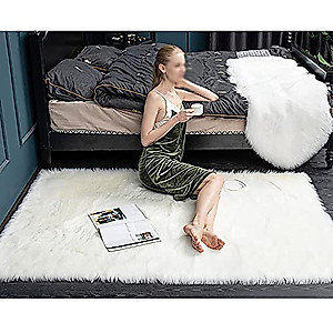 Evaner Carpets - Faux Fur Washable Rug,for Baby Nursery Room, Bedroom, Luxury Home Decor, shag Rug Soft Floor Plush Carpets, Durable Rubber Backing, Rectangle, 24X71 inches,Purple