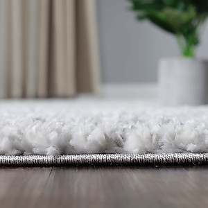 Superior Indoor Area Rug Perfect for Bedroom, Laundry Room, Office, Playroom, Nursery, Fluffy Carpet Cover, Modern Geometric Diamond Lattice Shag Rhea Collection, 8' x 10', Light Grey & Ivory