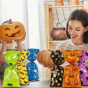 Whaline 150Pcs Halloween Cello Bags Cellophane Bags 6 Design with Twist Tie Candy Treat Bags Sweet Bags Pumpkin Spider Bat Bone Gift Bags Orange Party Favors for Halloween Day Table Decor