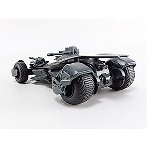 Jada Toys DC Comics Justice League Batman & Batmobile 1:32 Die - Cast Vehicle with Figure,Black