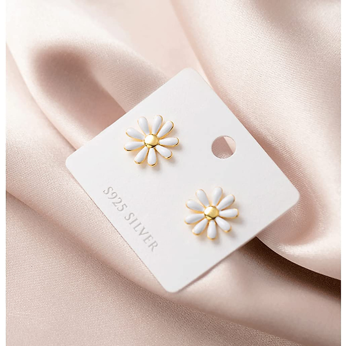 Reffeer Solid 925 Sterling Silver Daisy Flower Stud Earrings Spring for Women Teen Girls Daisy Stud Earrings Flower (B-18K Gold)