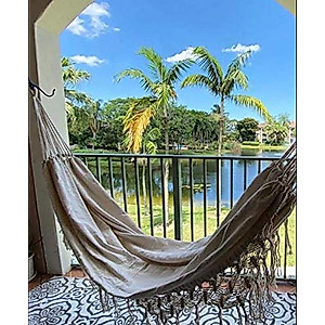 Outdoor Hammock 2 Person Large Brazilian Hammocks Canvas Cotton Indoor Hammock for Bedroom Patio Porch Garden Backyard Lounging Outdoor w/Handwoven Macramé Fringe Tassels