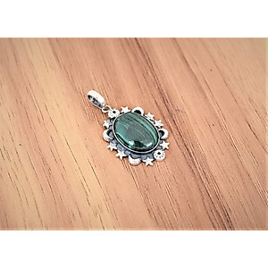 Rekha Gems Malachite Pendant-925 Sterling Silver Pendant-Gemstone Pendant-Green Stone Pendant-Vintage Jewelry-Boho and Hippie Pendant-Vintage Pendant- Birthday Gift-NO-M17