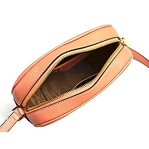 Jet Set Medium Embossed Pebbled Leather Crossbody Bag