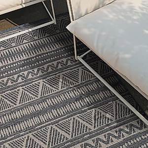Rugshop Geometric Bohemian Indoor Outdoor Rug – Bohemian Area Rug/Outdoor Rug Deck Rugs, Non-Shedding Balcony Rugs, Boho Patio Rug, 7'10" x 10' Blue