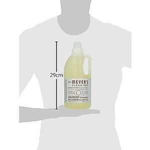 Mrs. Meyer's Liquid Laundry Detergent, Biodegradable Formula Infused with Essential Oils, Lavender, 64 oz (64 Loads)