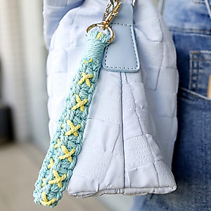 CHIWUTECH Boho Macrame Phone Wrist Strap, Cell Phone Lanyard with Tether Tab, Keychain Wristlet Charm, Anti-Loss Phone Chain