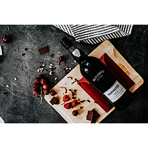 Winebars | The Compact Metal Wine Rack That's The Perfect Wine Gift for Wine Lovers (Romantic Red)