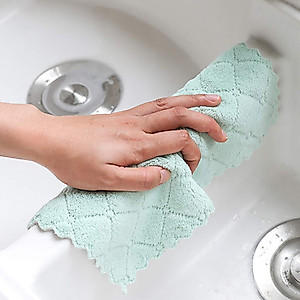 AKIWOS 5 Pack Kitchen Dish Towels - Highly Absorbent/Machine Washable/Fast Drying Coral Velvet Dishcloths for Everyday Cooking and Baking