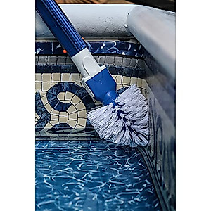 Aqua EZ Corner Brush w/ EZ Clip for Tight Corners and Under Deck