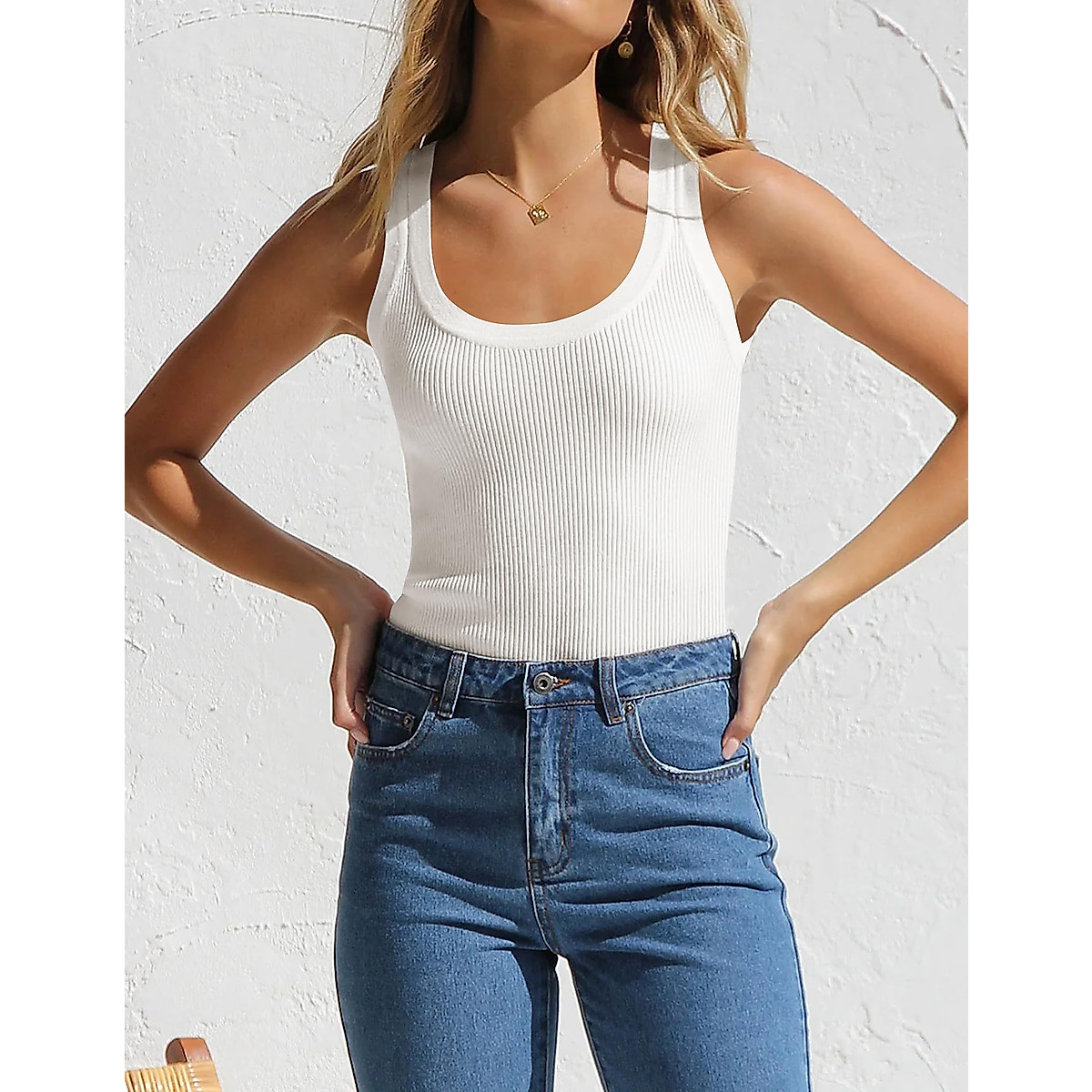 ZESICA Women's Sleeveless Tank Tops Summer Scoop Neck Ribbed Knit Slim Fitted Casual Basic Tee Shirts,White,Medium