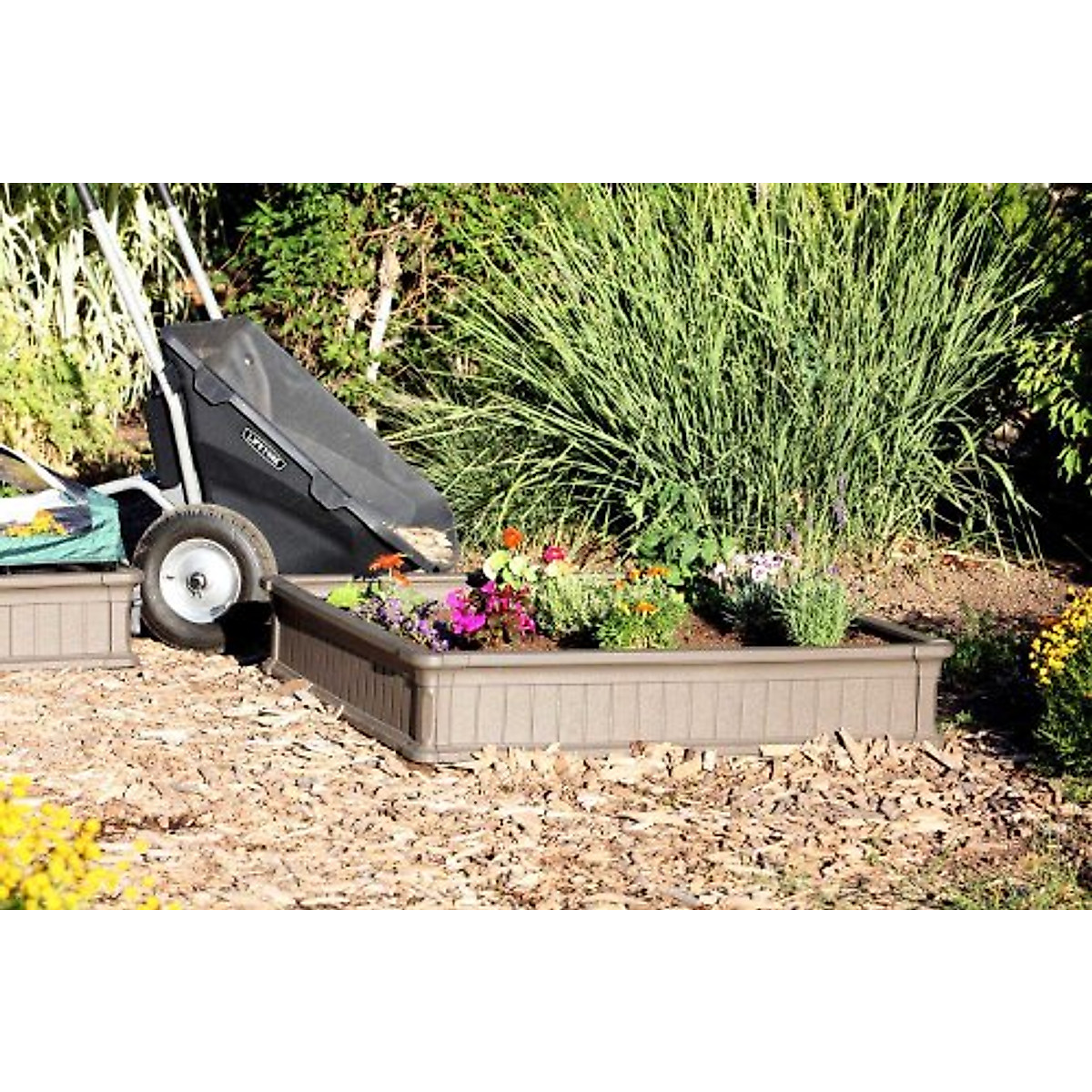Lifetime 60065 Raised Garden Bed, 4 by 4 Feet, 1 Bed