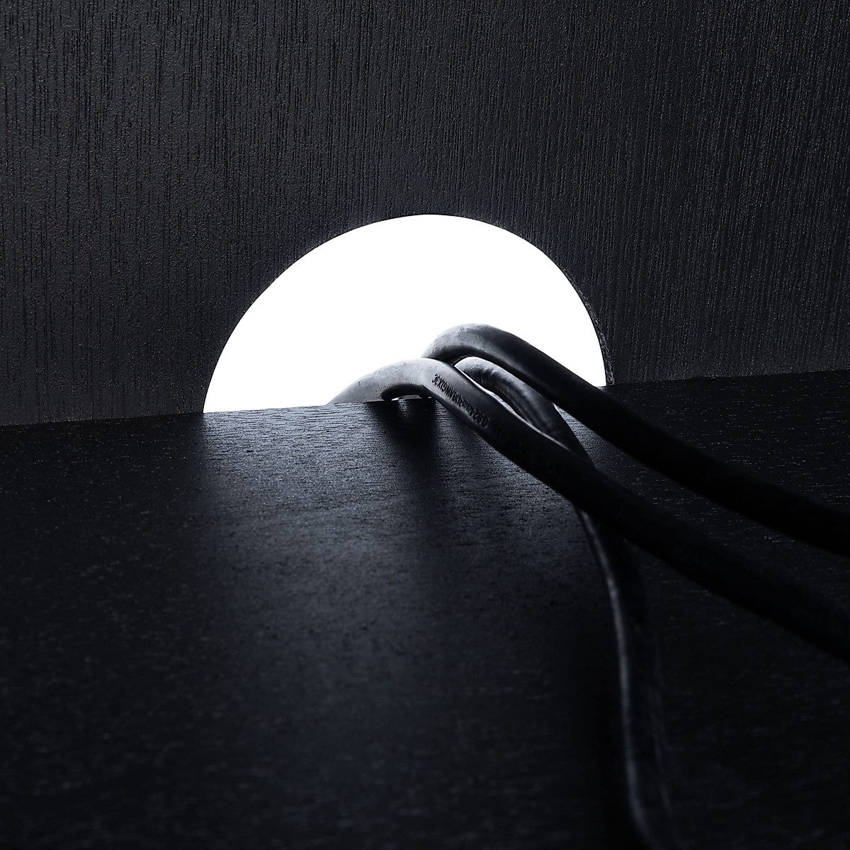 SAFAVIEH Home Collection Filbert Black 4-Drawer Entertainment Stand up to 55" Flatscreen TV (Fully Assembled) Media Unit