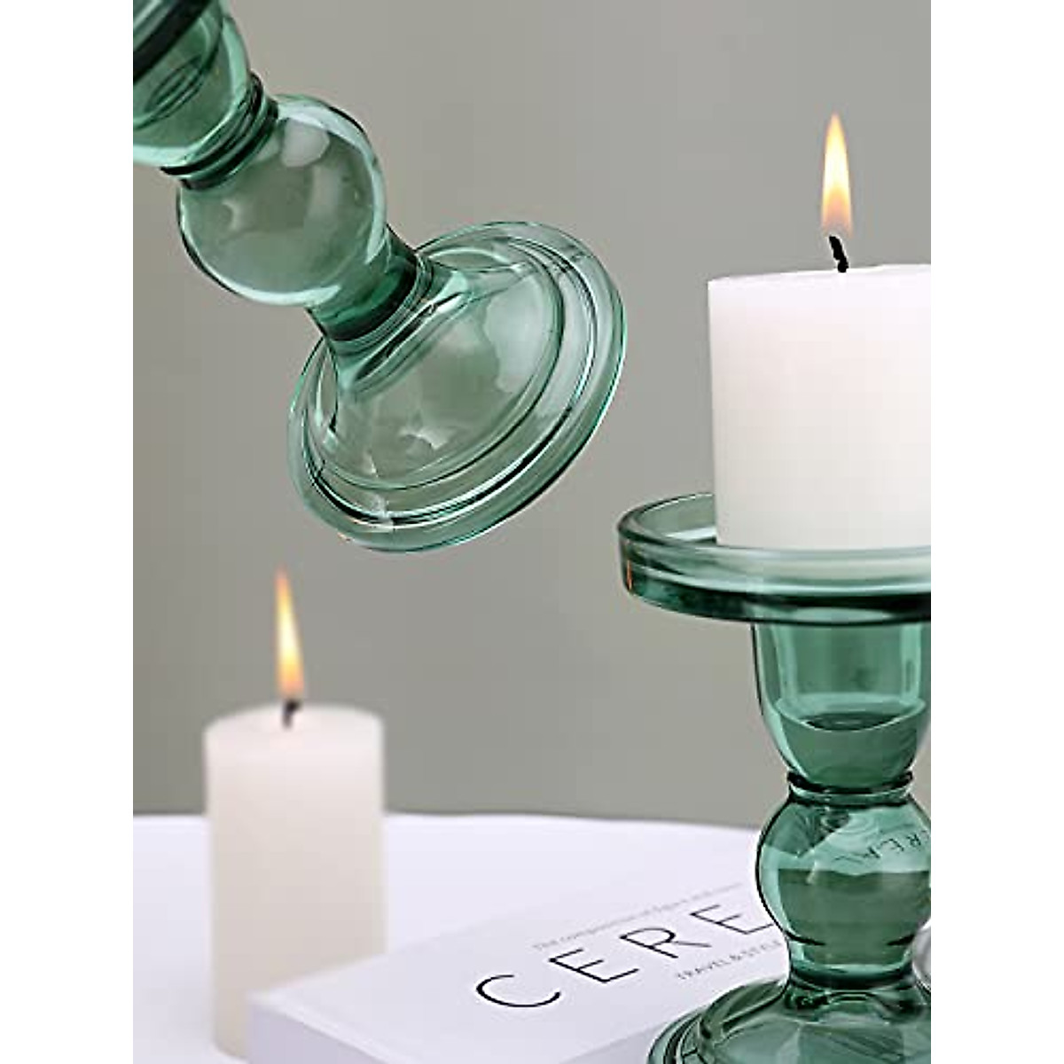 Lewondr Glass Candle Holders, 3 Pieces Crystal Clear Candlesticks with Elegant Design for Pillar Taper Candle and Tea Light, Home Table Living Room Wedding Party Decorations Home Décor - Green