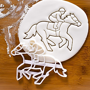 Set of 2 Jockey cookie cutters (Designs: Jockey and Horse Shoe), 2 pieces - Bakerlogy