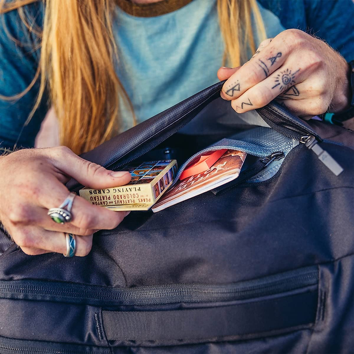 Gregory Mountain Products Border 25 Travel Backpack, Total Black