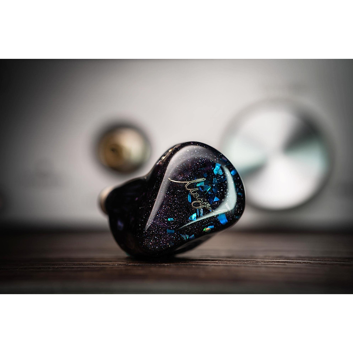 Linsoul Xenns Mangird Tea2 6BA + 1DD Hybrid IEM in-Ear Earphone with Hand-Created Faceplate, Detachable 2pin 6N OCC Cable for Audiophiles Musician(4.4mm, Mangird Tea2)