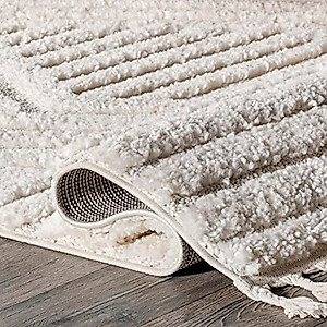 nuLOOM Risette Geometric Shag Tassel Runner Rug, 2' 8" x 8', Beige