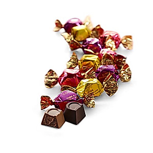 Godiva Chocolatier Holiday 2022 15 Piece G Cube Tin, Chocolate Truffle Gift Box – Individually Wrapped Assorted Gourmet Candy - Unique Gift for Chocolate Lovers, 4.3 ounces