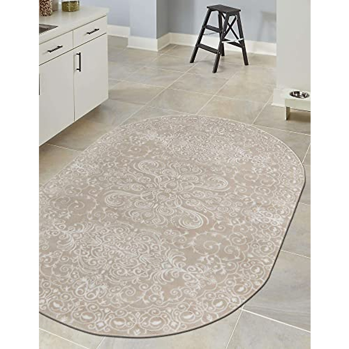 Unique Loom Rushmore Collection Area Rug - Adams (7' 10" x 10' Oval, Beige/Ivory)
