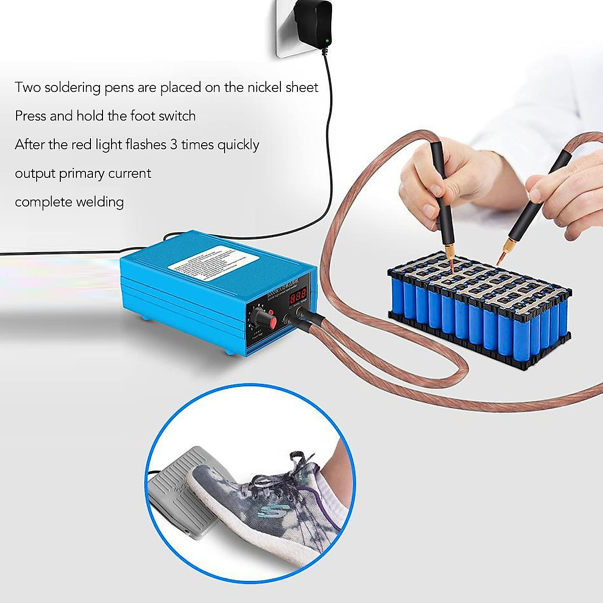 Battery Spot Welder, Rechargeable Copper Needle Spot Welder Handheld Easy Operation Digital Tube Display AC100‑240V for 26650(US Plug)