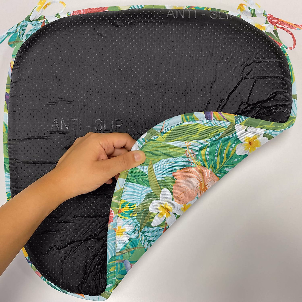 Lunarable Leaf Chair Seating Cushion Set of 6, Vintage Cartoon Style Image of Hawaiian Flowers Crepe Gingers, Anti-Slip Seat Padding for Kitchen & Patio, 16"x16", Fern Green Pale Blue