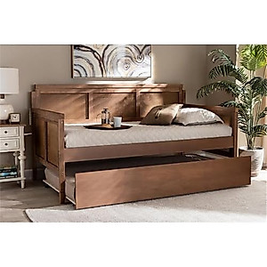 Baxton Studio Toveli Vintage French Inspired Ash Wanut Finished Wood and Synthetic Rattan Daybed with Trundle