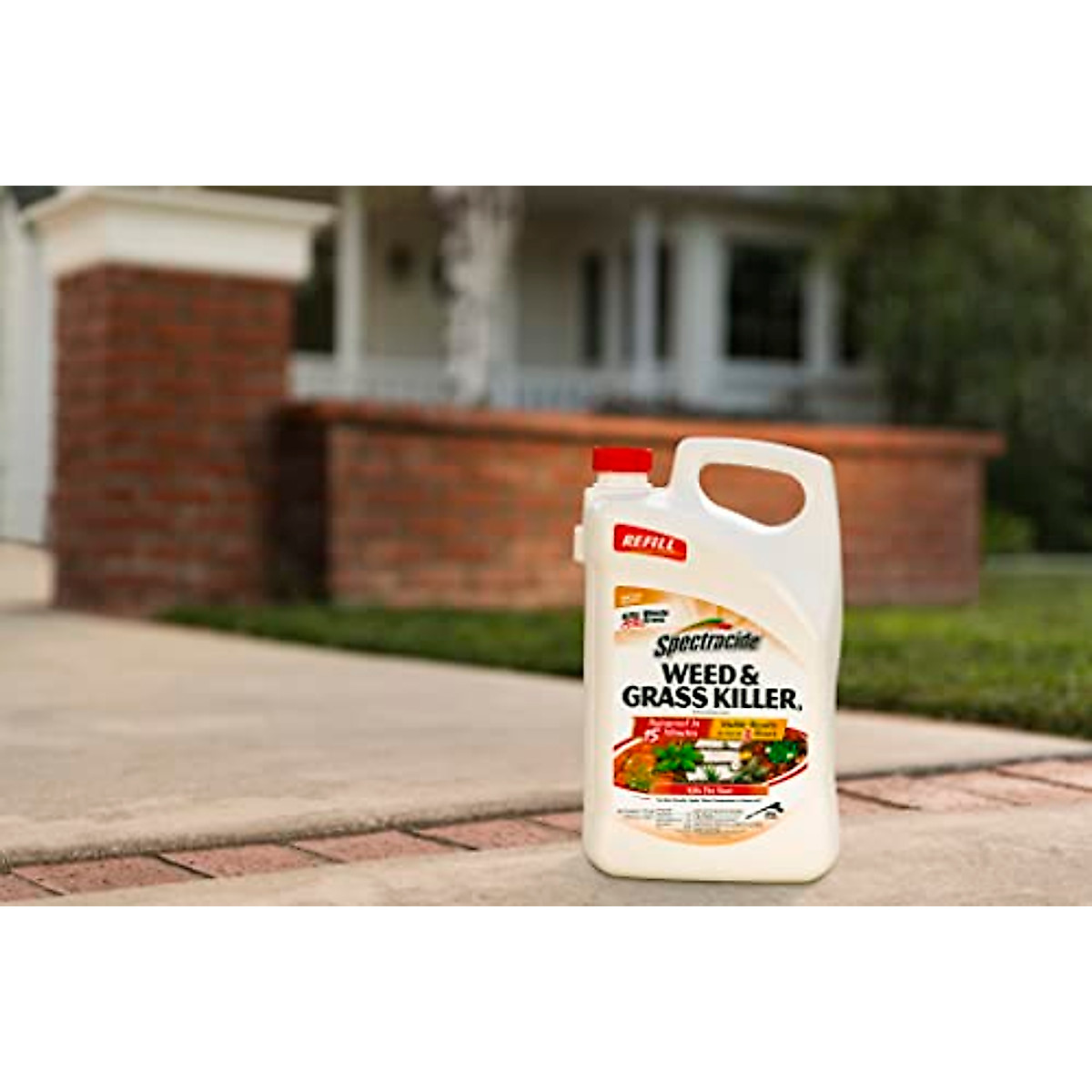 Spectracide Weed & Grass Killer (Refill), Use On Driveways, Walkways and Around Trees and Flower Beds, 1.3 Gallon