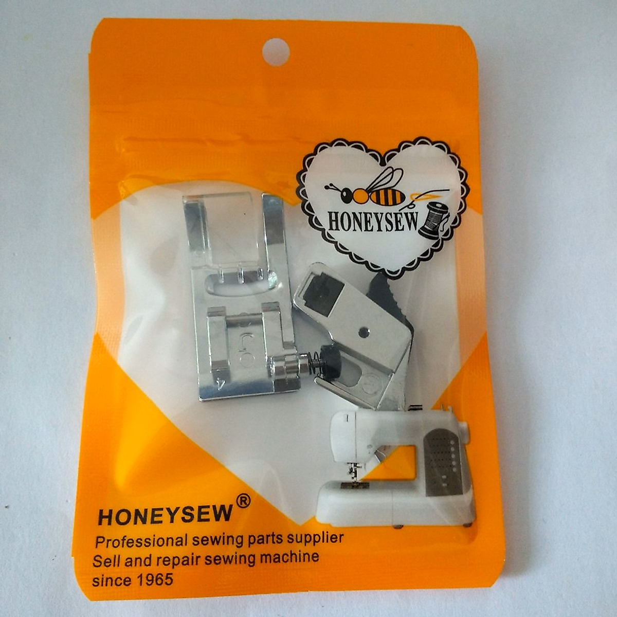 HONEYSEW Zigzag (J) Foot Leveling Button XC3021051 (SA176) with Low Shank Adapter for Baby Lock, Brother Singer