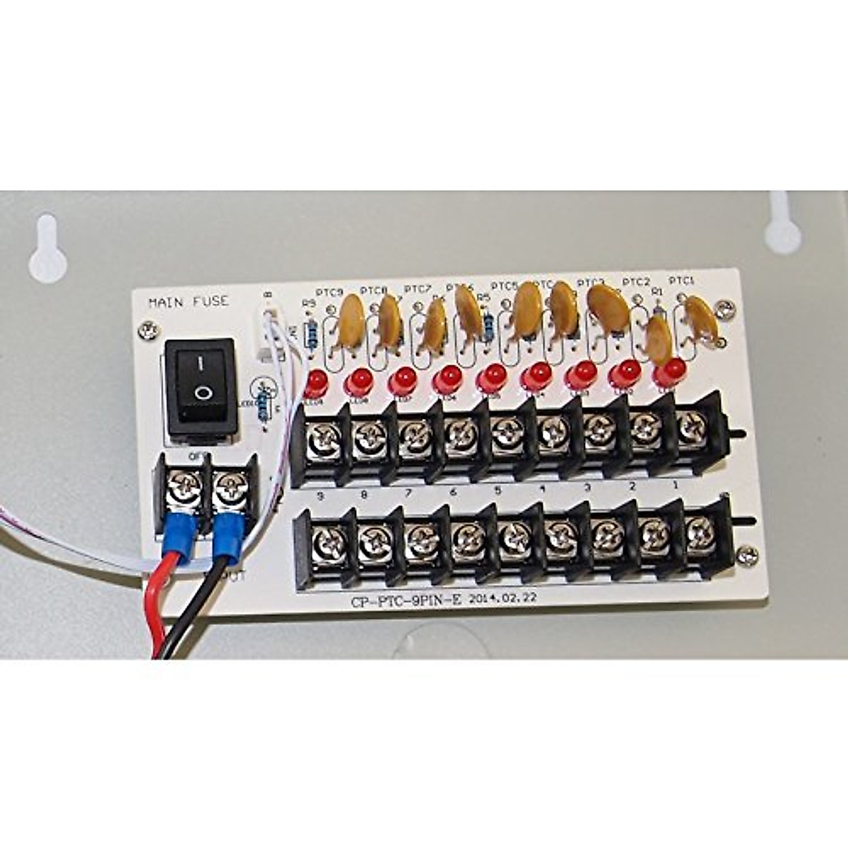 EVERTECH 8 Channel 9 Port Power Box Security Camera 12V DC 5A Ampere CCTV DVR Power Supply Switch Box Key Locked