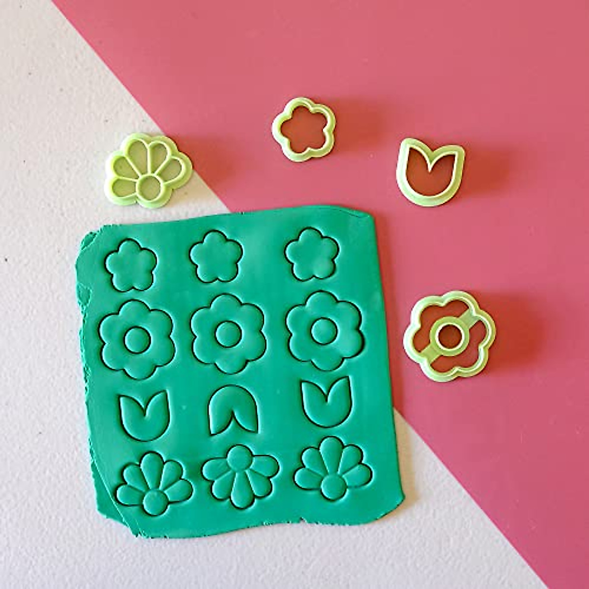 4 Pieces Set Polymer Clay Cutters, Flower Shaped Clay Cutters for Jewelry Making Beginner, Clear Clay Earring Cutters for Pottery and Cookie Cutters