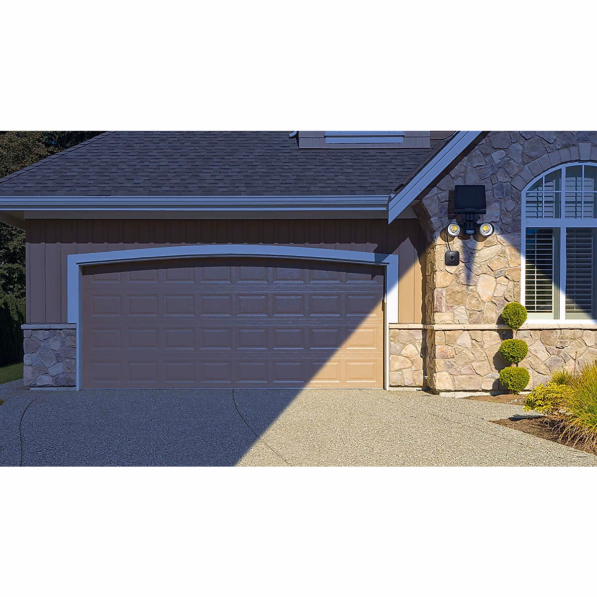 Wasserstein Blink Floodlight & Solar Panel Charger, Motion-Activated for Blink Outdoor & Blink XT2/XT Only