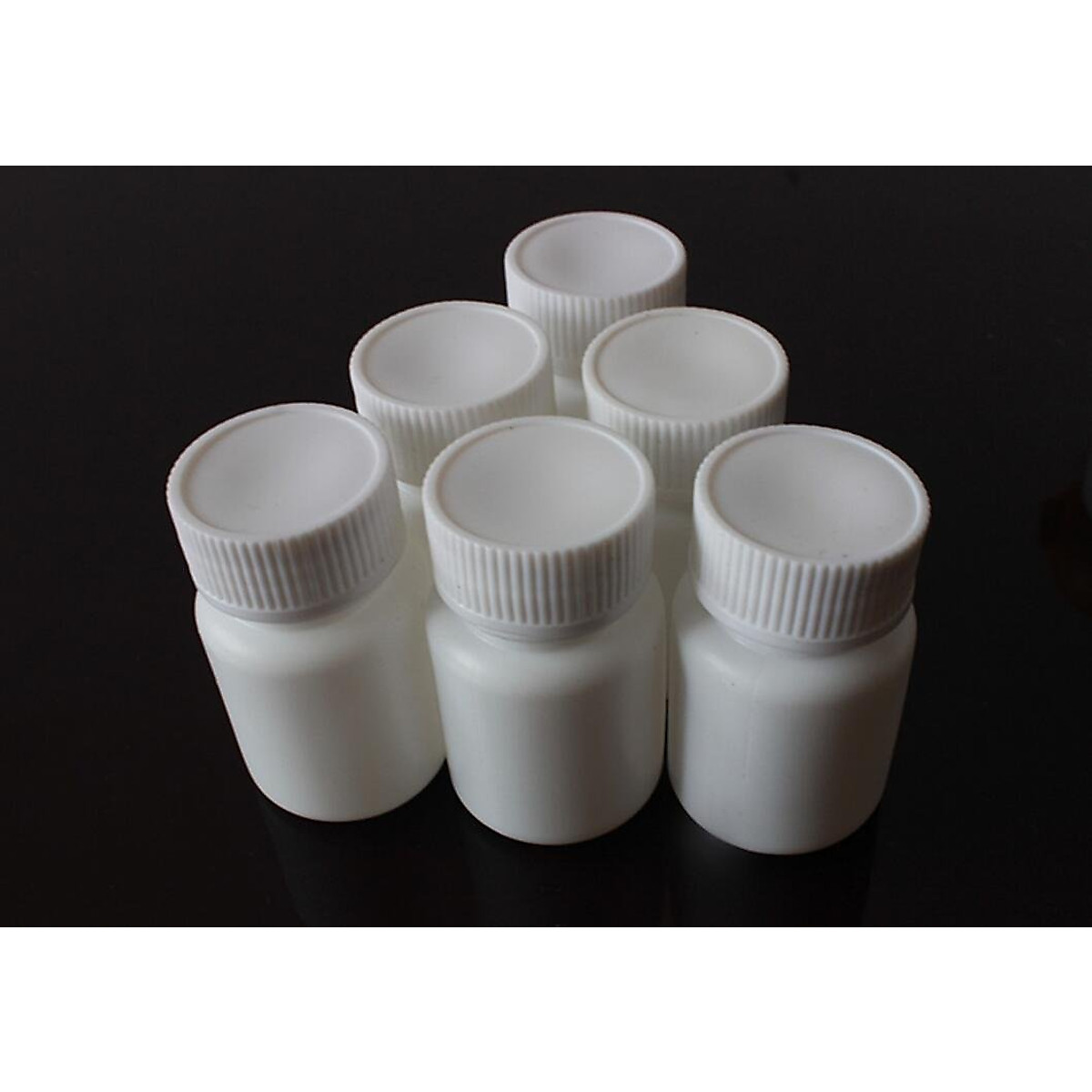 50PCS White Empty Solid Plastic Bottle Case Holder Container Vials Box with Screw Cap for Powder Sample Storage (20ml)