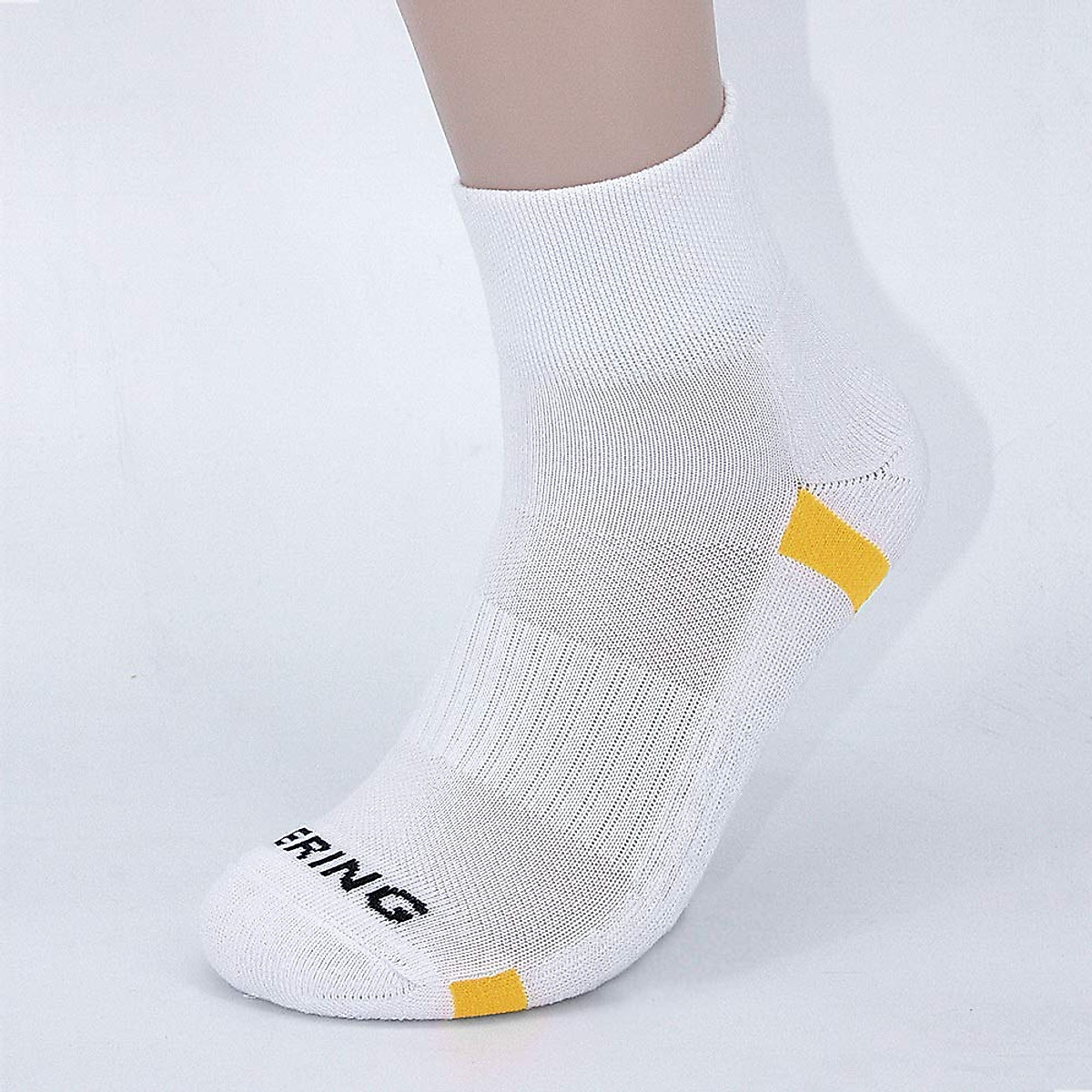 BERING Men's Athletic Cushioned Quarter Socks, White, Size 9-12, 6 Pairs