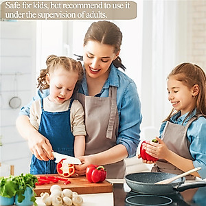 Nylon Knife Safe for Kids, Professional Lettuce Knife for Real Cooking, 428℉/220℃ Heat-resistant Plastic Knife for Nonstick Pans, Best as Bread Knife etc. (Round-base-White)