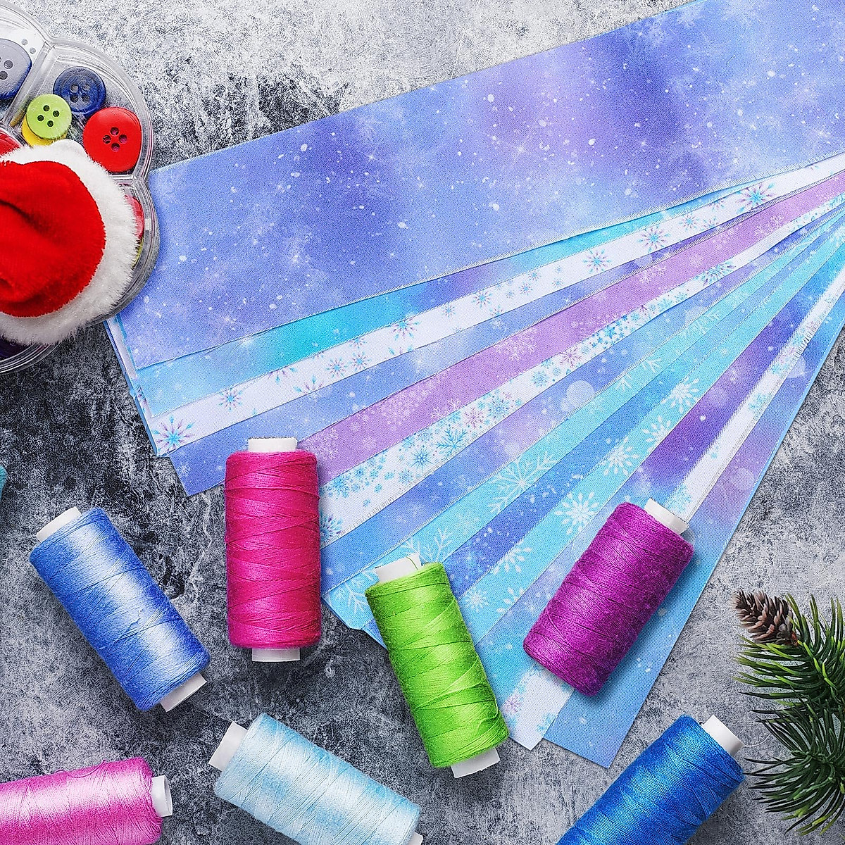 Ganeen 150 Pcs 2.56 Inch Winter Fabric Patchwork Roll Snowflake Quilting Fabric Roll Fabric Quilting Strips Snowflake Printed Sewing Fabric for DIY Crafts