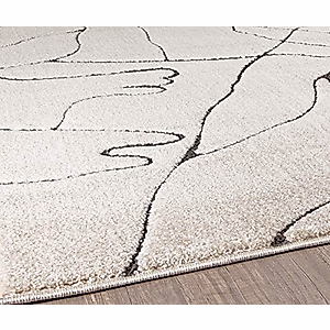 CosmoLiving by Cosmopolitan Area Rug, 5'0"x7'6", Marble