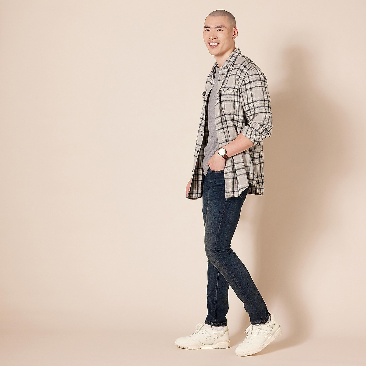 Amazon Essentials Men's Skinny-Fit Stretch Jean, Dark Wash, 36W x 30L