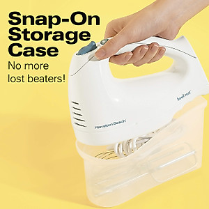 Hamilton Beach Wave Crusher Blender with 40oz Glass Jar & Beach 6-Speed Electric Hand Mixer with Snap-On Storage Case, Wire Beaters, Whisk and Bowl Rest, 250W, White (62682RZ)