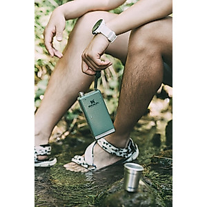 Stanley Adventure The Pre-Party Flask , Hammertone Green, 8oz