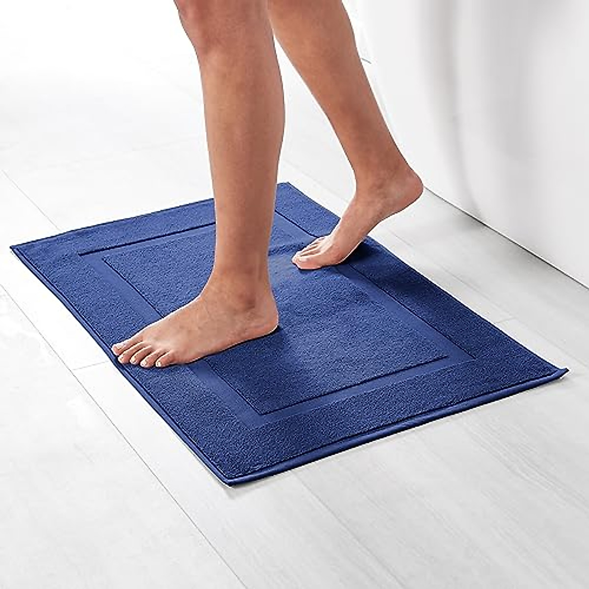 Amazon Basics Banded Bathroom Bath Rug Mat - 20 x 31 Inch, Navy