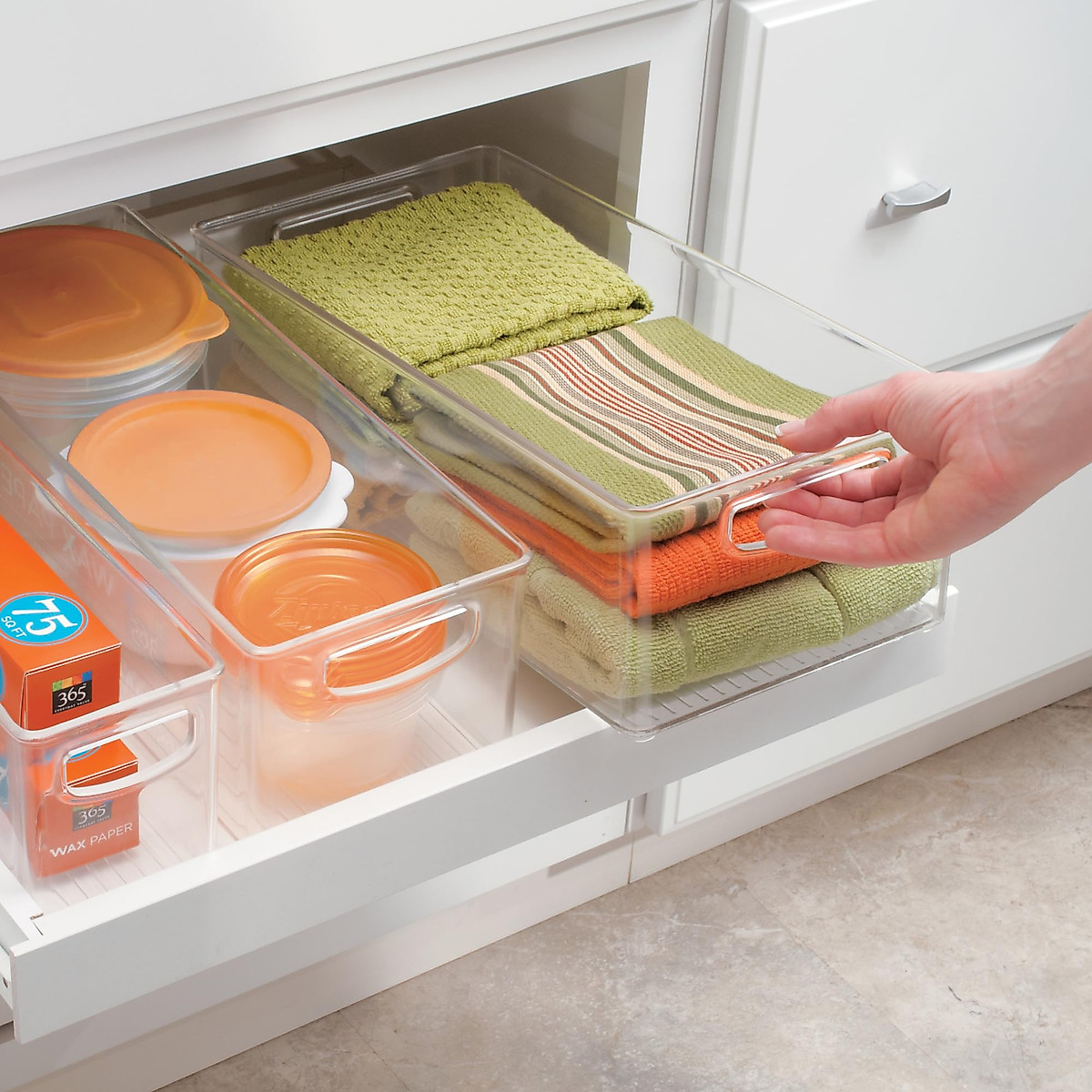 InterDesign Cabinet/Kitchen Binz Kitchen Storage Container, Extra Large Plastic Storage Boxes for The Fridge, Freezer or Pantry, Clear