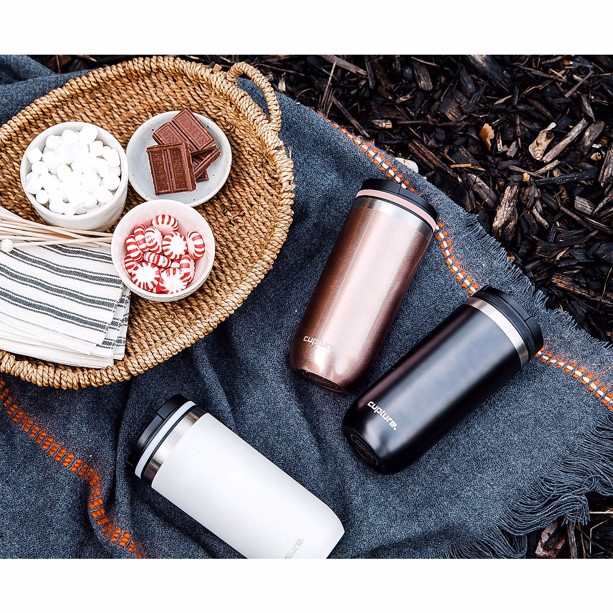 Cupture TWIST-TOP Vacuum-Insulated Stainless Steel Travel Mug, 16 oz, Winter White