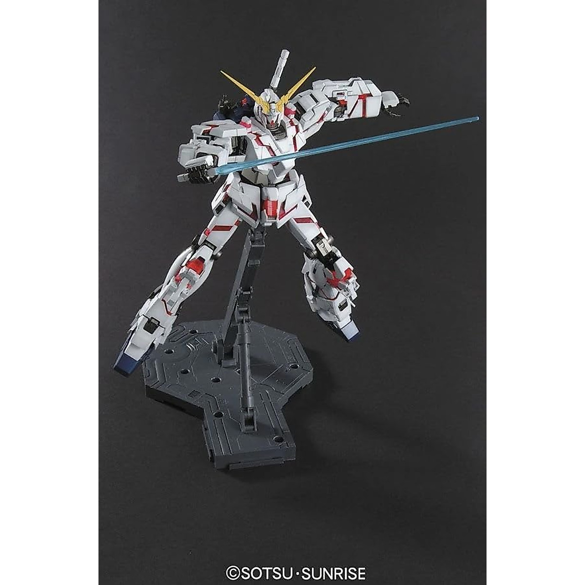 BANDAI Hobby - Gundam UC - Unicorn Gundam, Spirits MG 1/100 Model Kit