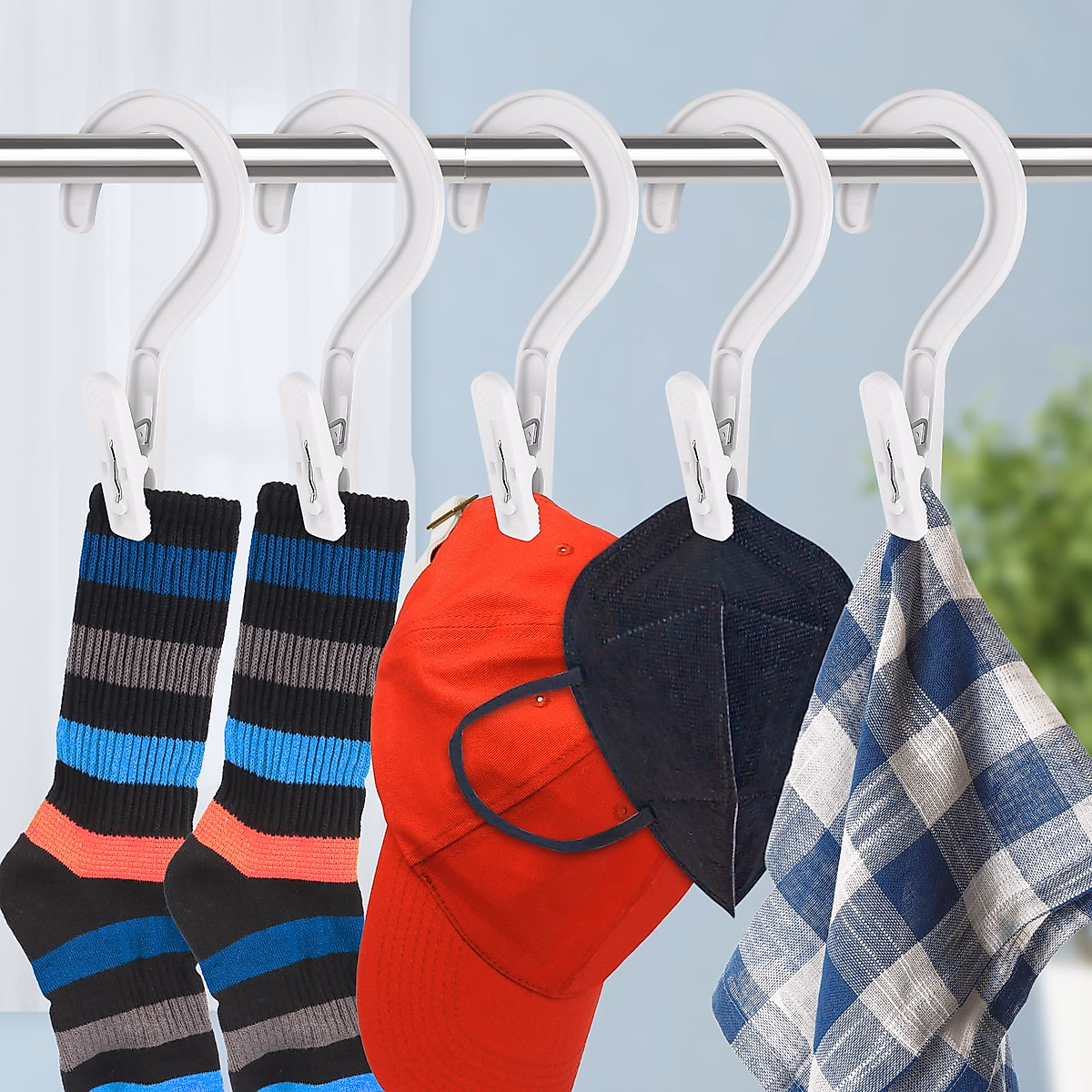 24PCS Laundry Hooks with Clips Plastic Clothes Pins Super Strong Hanger Clips Boot Hangers Towel Clips Laundry Clips for Bathroom Travel Portable(White)