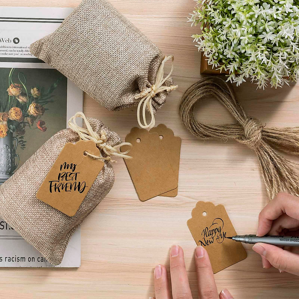 flowsac 25PCS Burlap Gift Bags With Drawstring, 4x6 Small Party Favor Gift Bags, Burlap Bags Linen Sacks Bag for Christmas, Party, Jewelry Pouches, Festival, Birthday, DIY Craft Bags