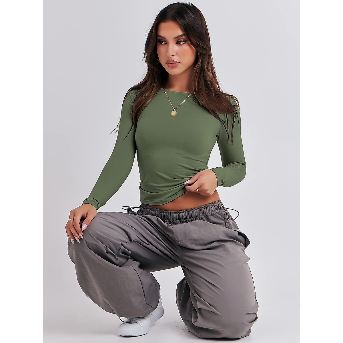 ANRABESS Women’s Long Sleeve Shirts Tight Fitted Going Out Crop Tops Crewneck Basic Tee Y2k Outfits Teens Girls Clothes Army Green S