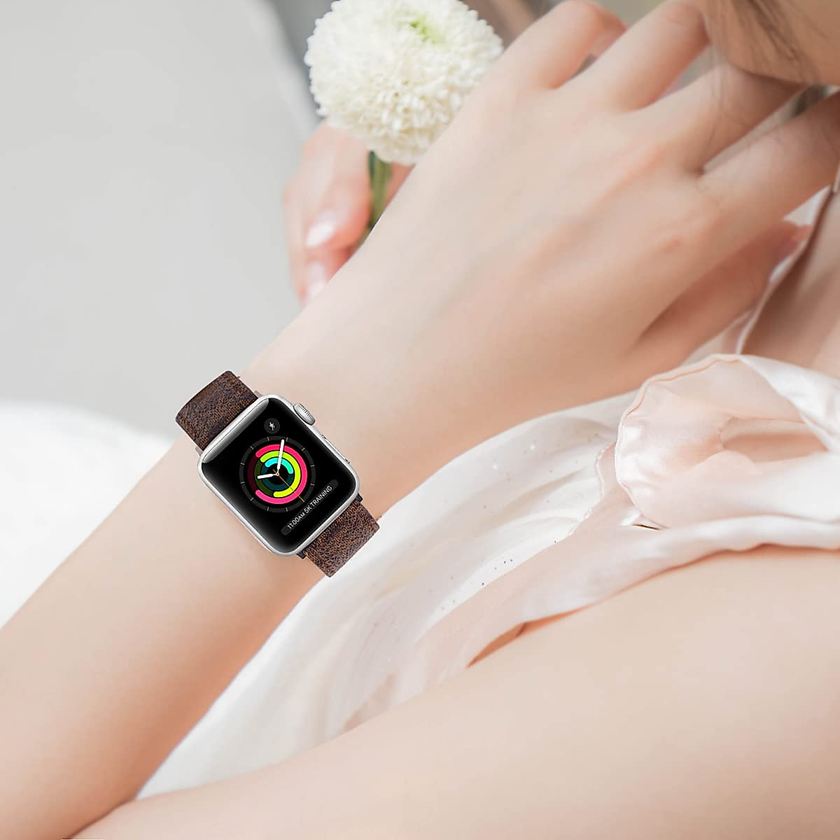 Designer Luxury Watch Band Compatible with Apple Watch 45mm 44mm 42mm 41mm 40mm 38mm, soft leather Replacement strap compatible with iWatch Series 8/7/6/5/4/3/2/1/SE2/SE for Women Men